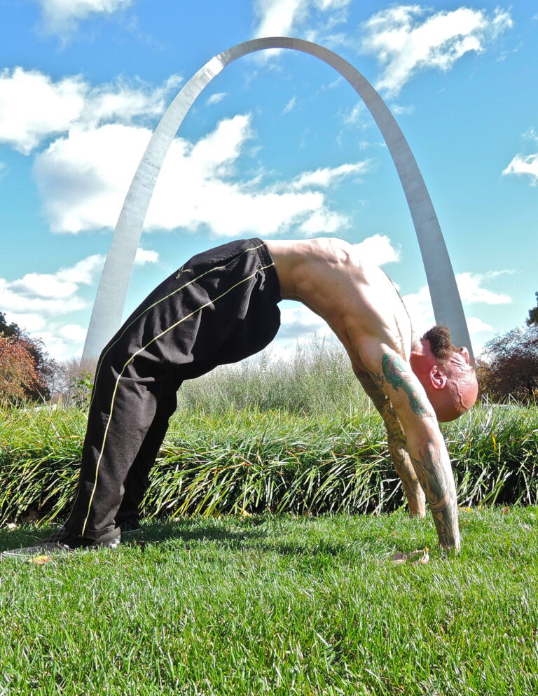 Back Bridges : Al Kavadlo